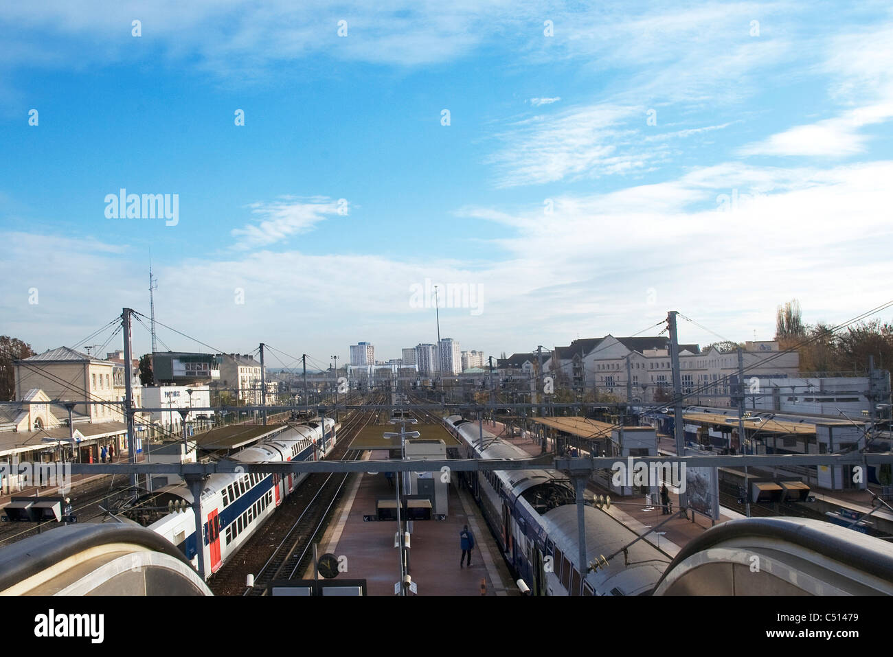 Train tracks top view hi-res stock photography and images - Alamy