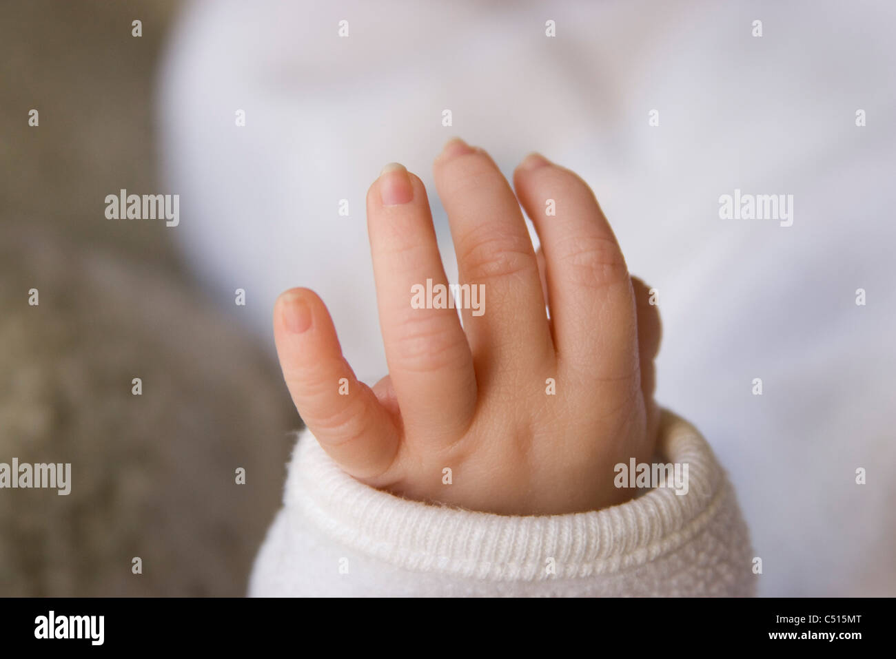 Babys hand hi-res stock photography and images - Alamy