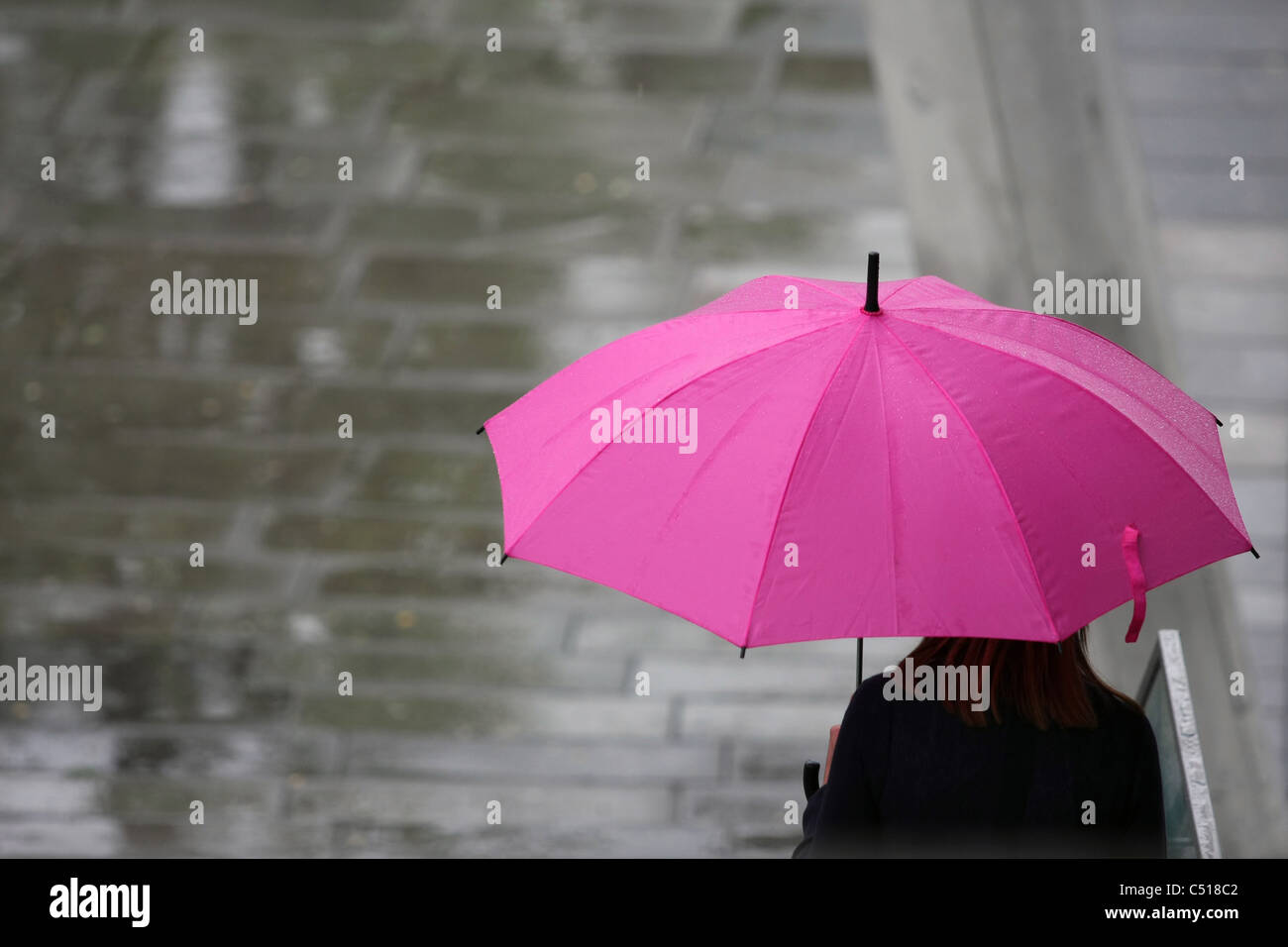 Umbrella up hi-res stock photography and images - Alamy