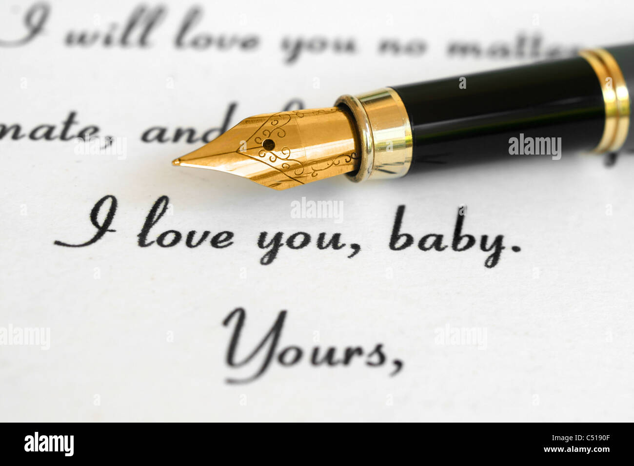 Love text message paper hi-res stock photography and images - Alamy