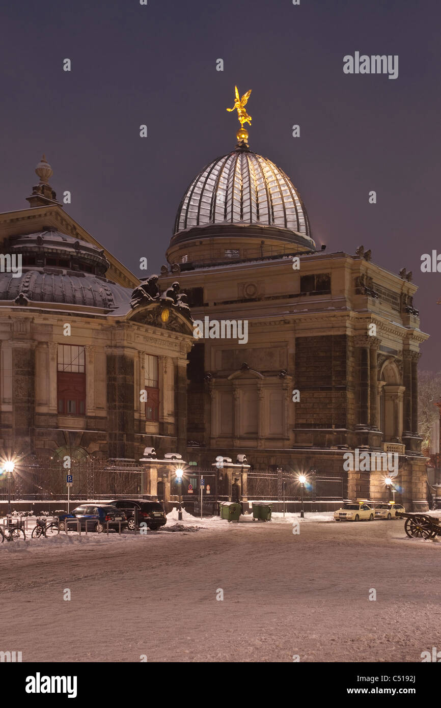 Goddess fama hi-res stock photography and images - Alamy