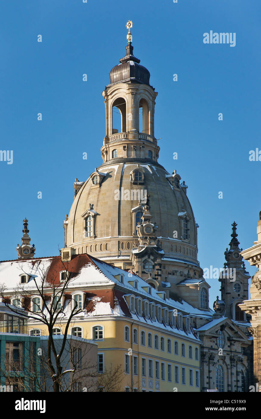 Frauenkirche dresden schnee hi-res stock photography and images - Alamy