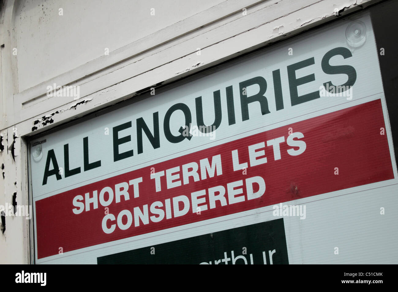 High street property hi-res stock photography and images - Alamy