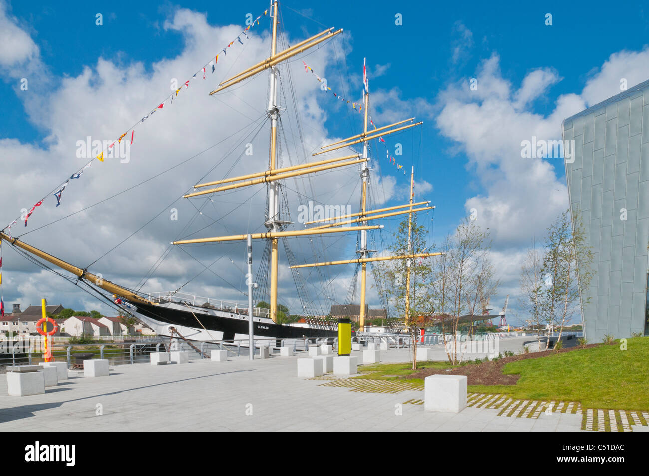 SV Glenlee berthed alongside Riverside Museum Museum of Transport and ...
