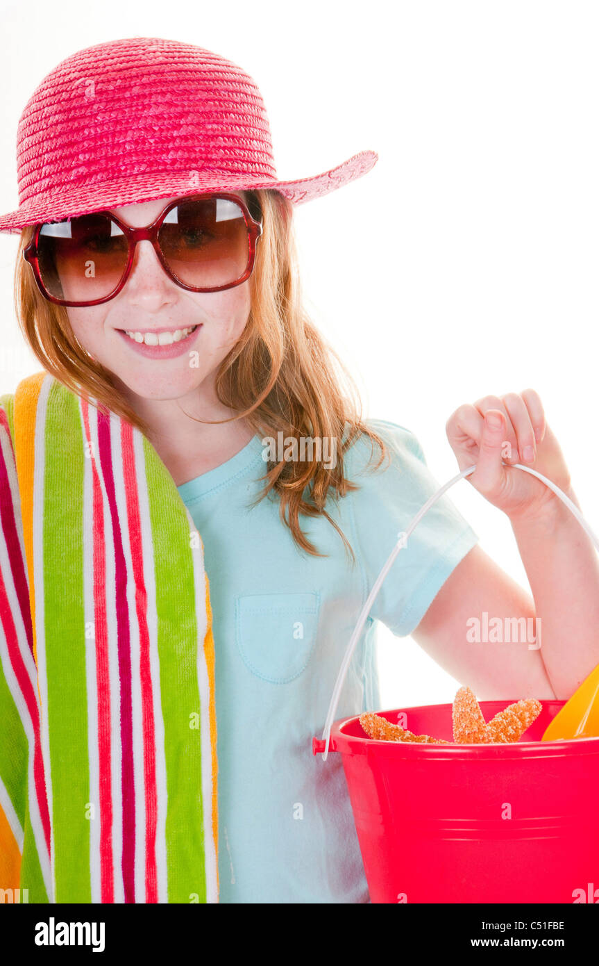 young girl with beach gear Stock Photo - Alamy