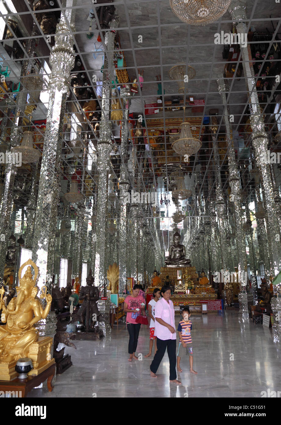 Wat Muang Temple, Ang Thong, Central Thailand Stock Photo - Alamy