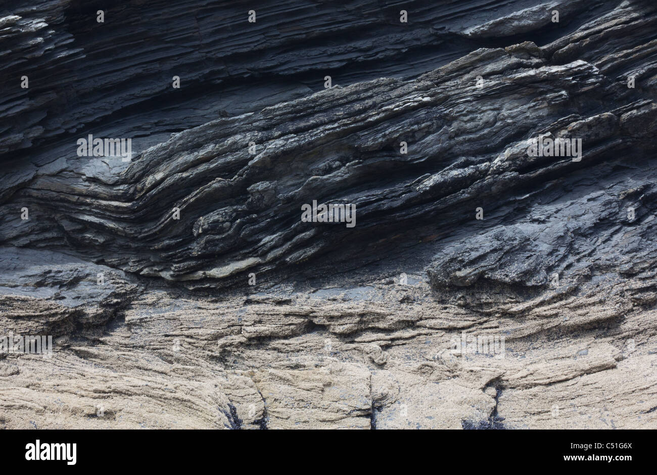 Rock strata at Llangrannog Stock Photo - Alamy