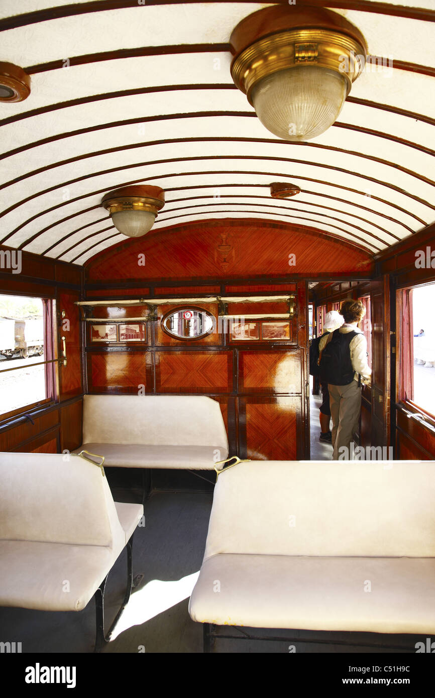 Red lizard train hi-res stock photography and images - Alamy