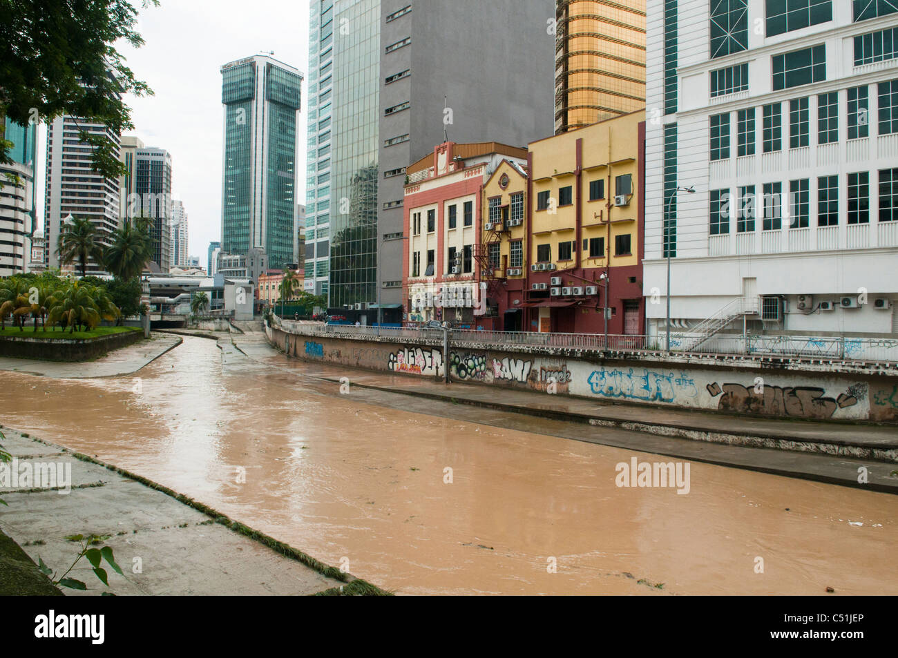 Klang river hi-res stock photography and images - Alamy