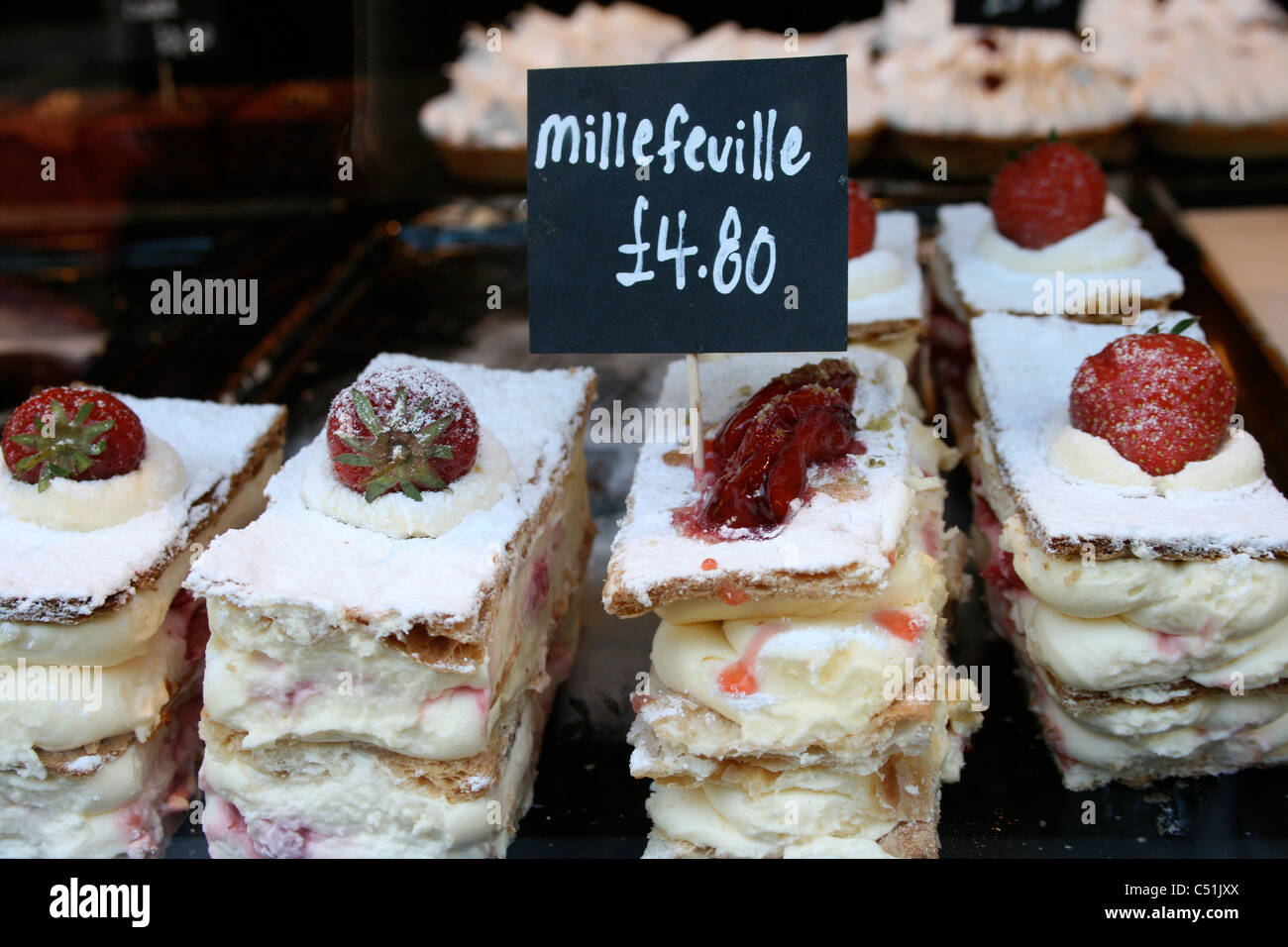 Millefeuille hi-res stock photography and images - Alamy