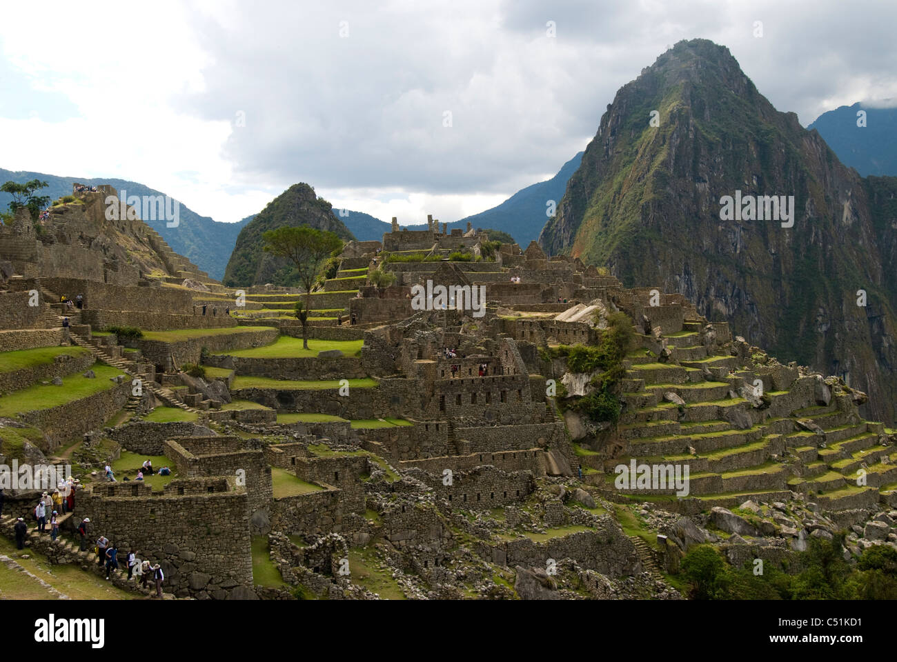 Machu Picchu ruins in the Peruvian Andes Stock Photo - Alamy