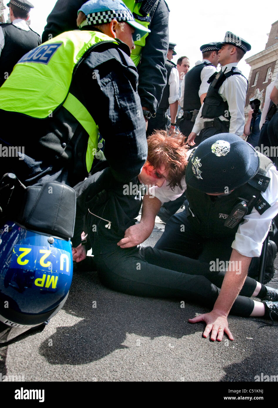 Teachers & Public sector workers march in London in support of ...