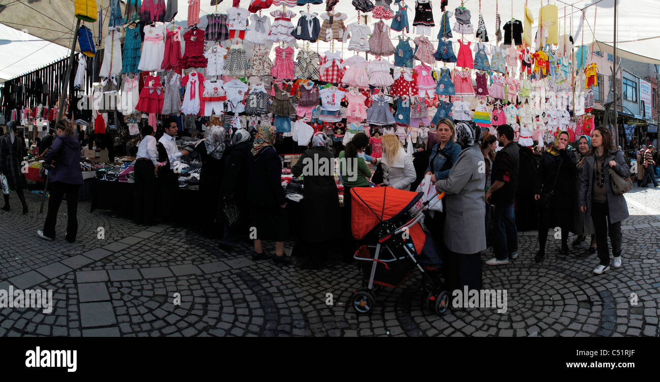 Istanbul street market hi-res stock photography and images - Alamy