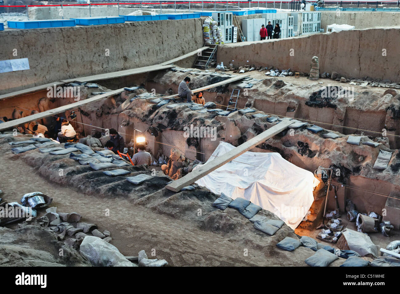Excavation of the Qing Underground Clay Army, Pit 1, Museum of Terra ...