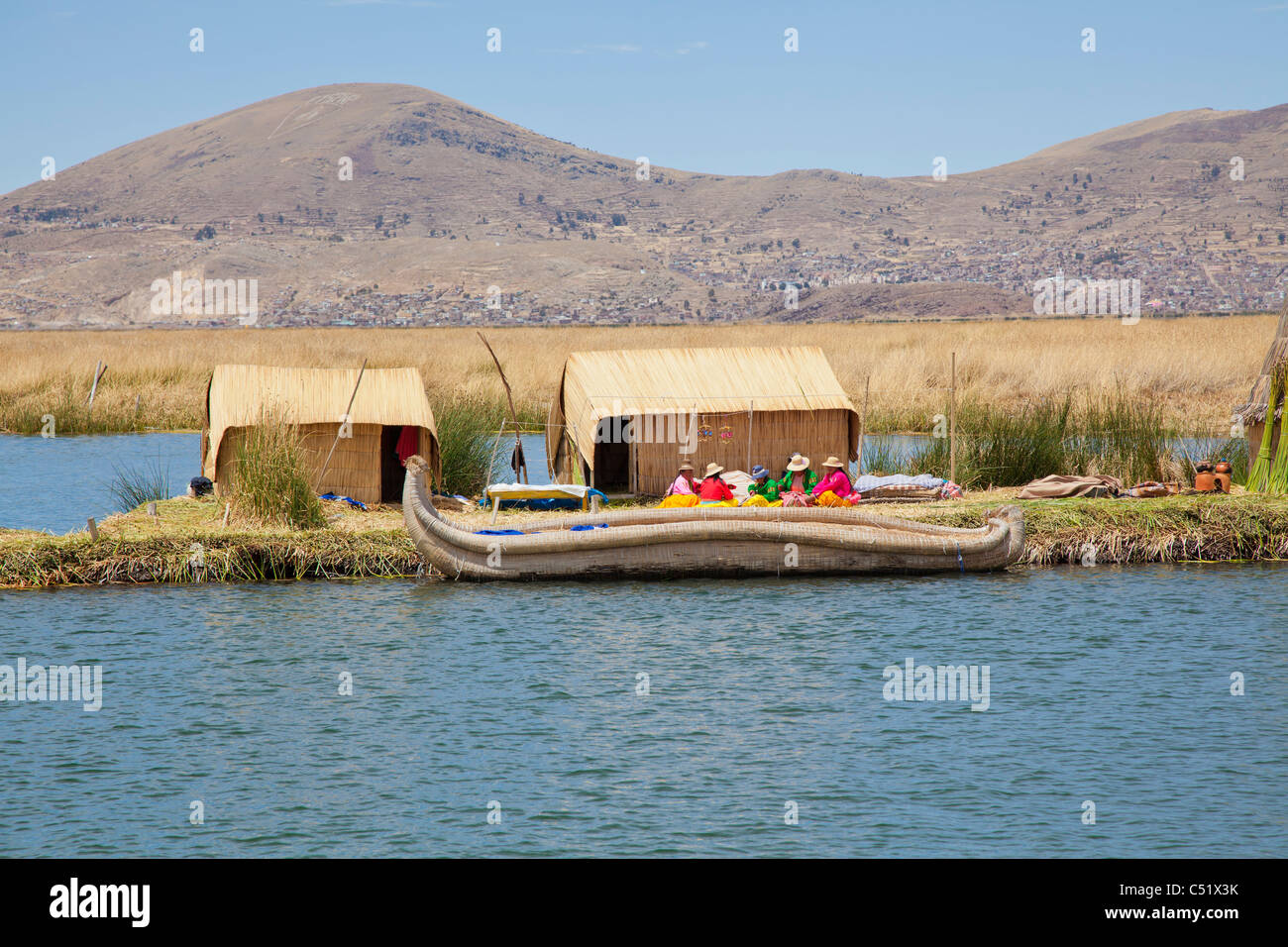 Traditional family housing on the Uros Islands, Lake Titicaca, Peru ...