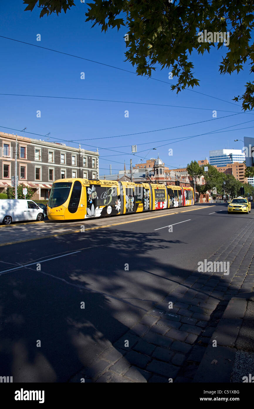Electric Tram on St Victoria Parade, Melbourne, Victoria Stock Photo ...