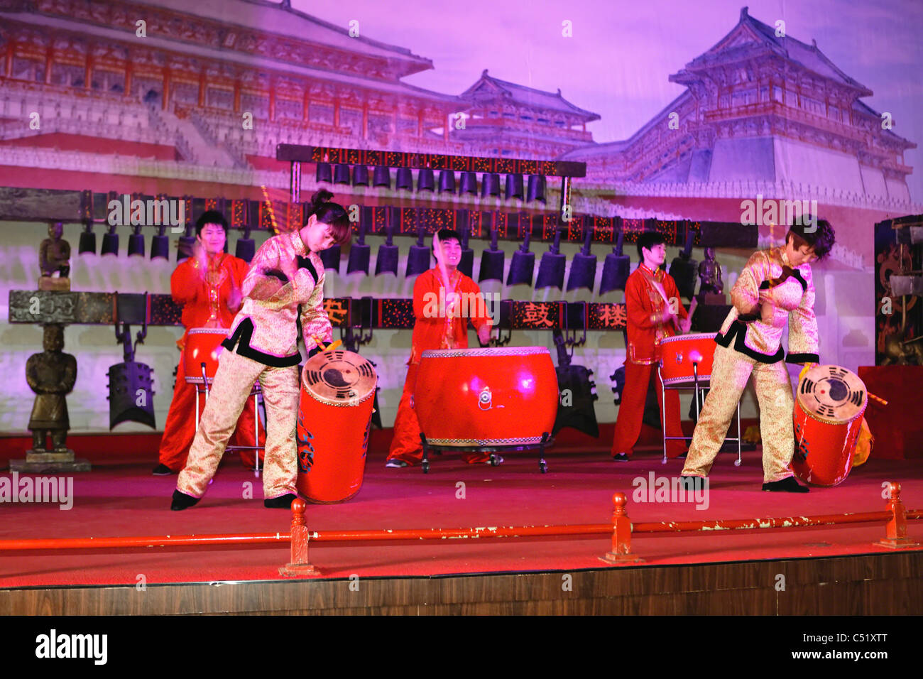 Chinese Group Drumming Performance in Drum Tower, Xian City, China ...