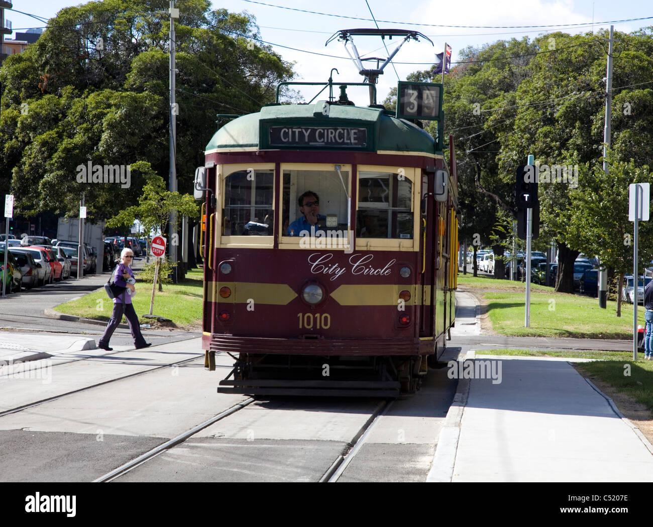 Melbourne's free City Circle Tram Stock Photo - Alamy