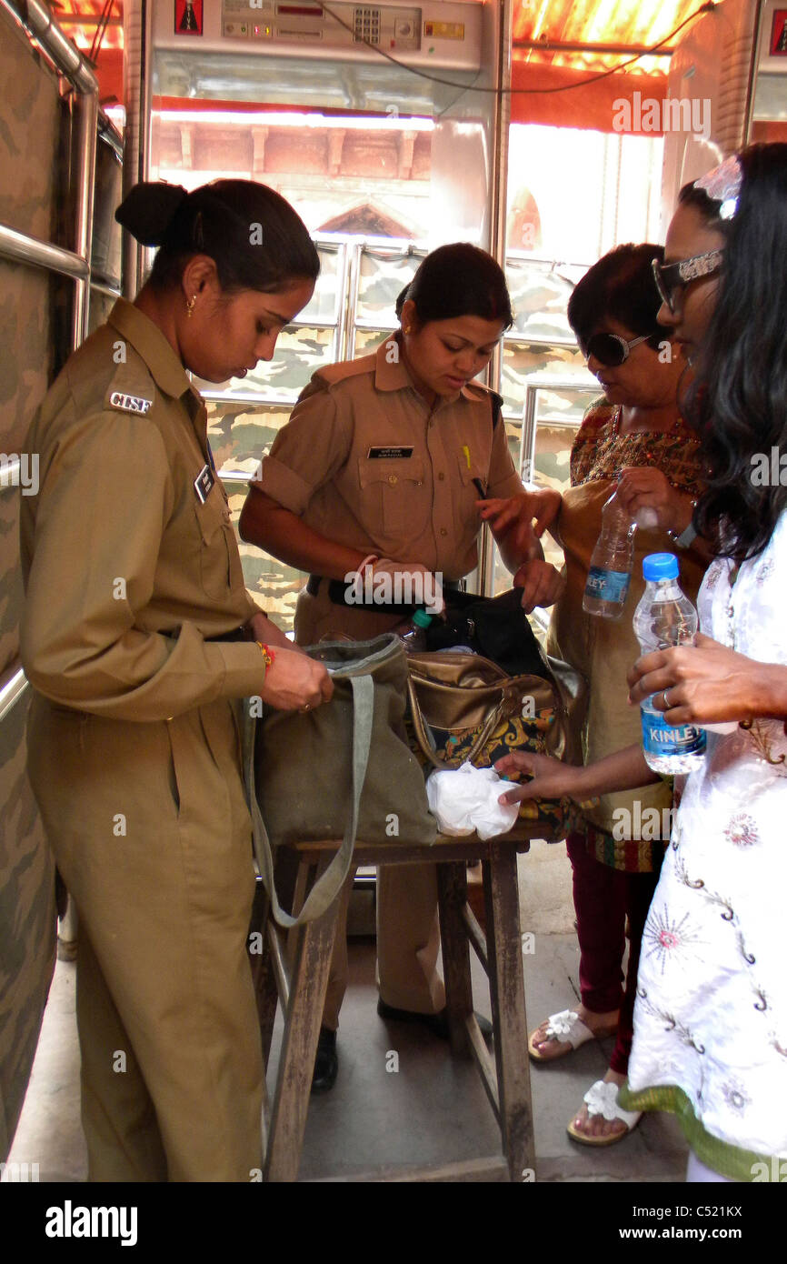 Police agra hi-res stock photography and images - Alamy