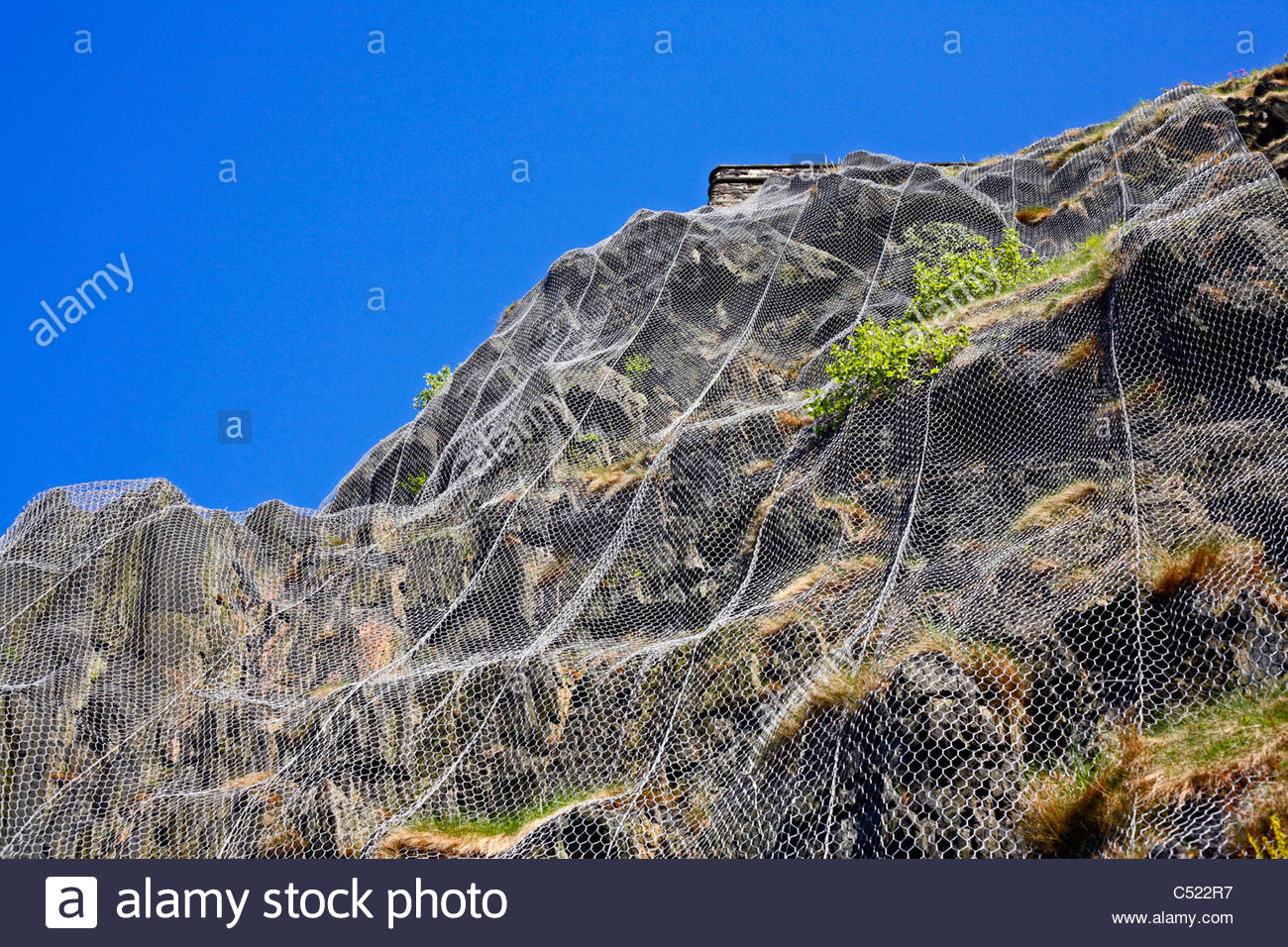 Rock fall netting hi-res stock photography and images - Alamy