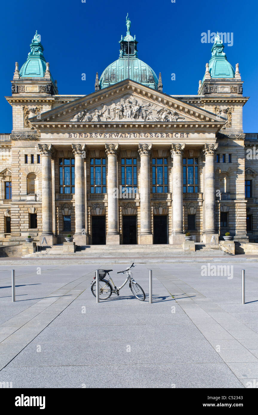 Structure Of The Federal Courts High Resolution Stock Photography and ...