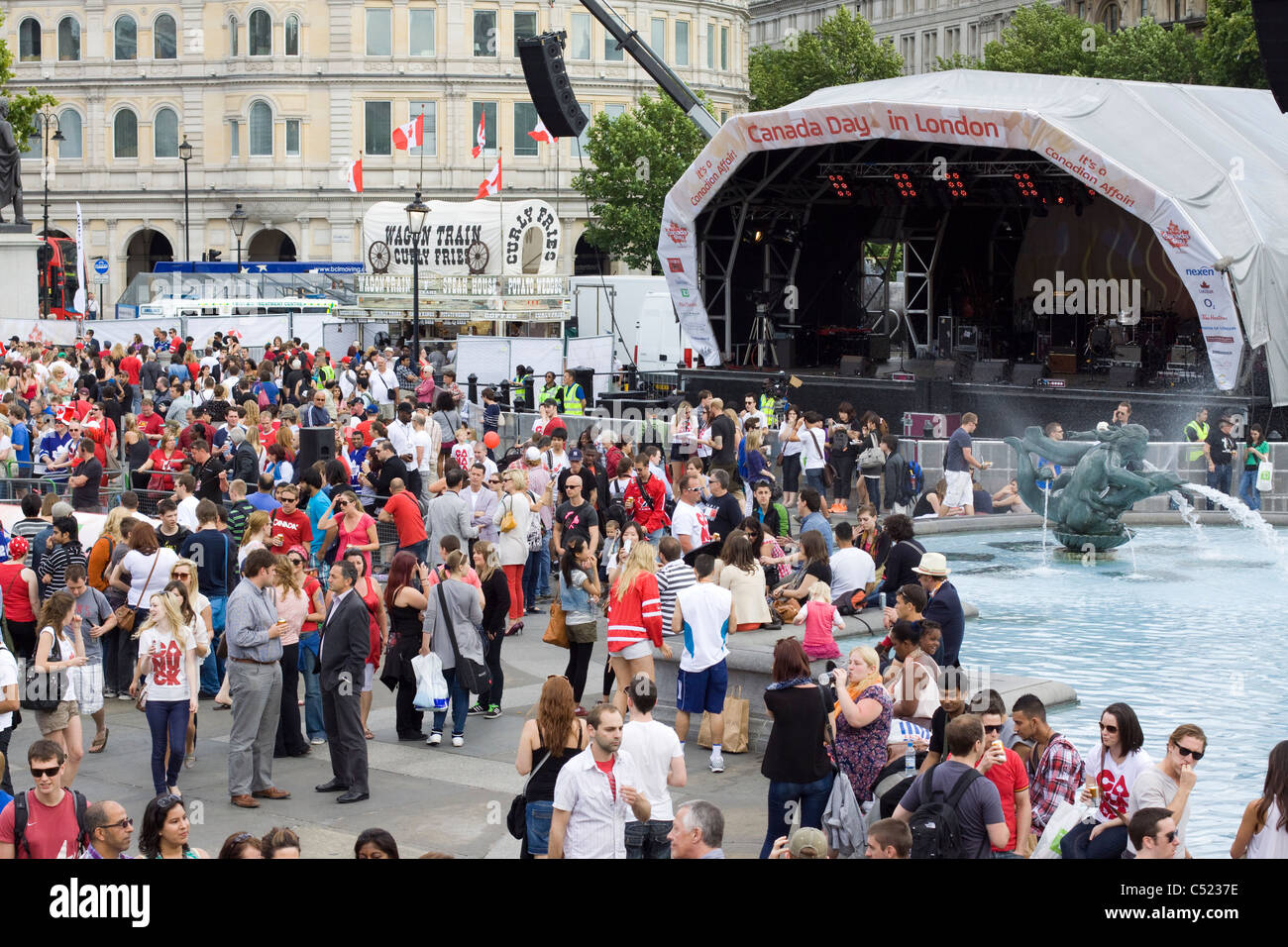 A Gathering Crowd in Trafalgar Square London for Canada Day Stock Photo ...