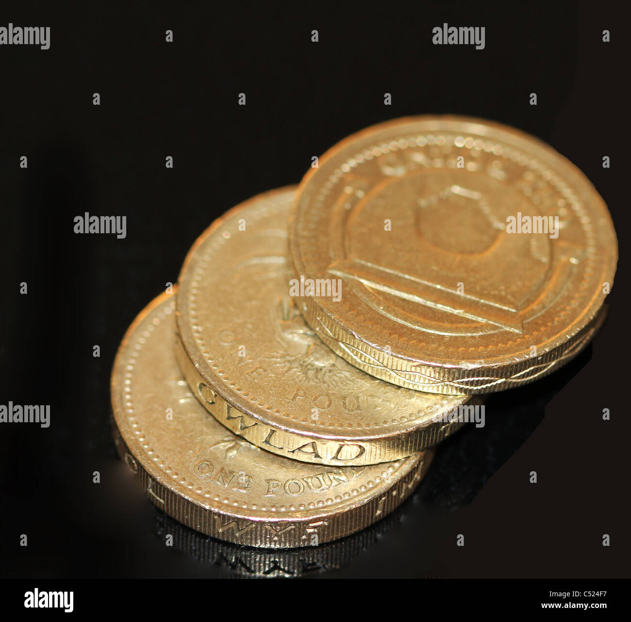 Coins pound coins hi-res stock photography and images - Alamy
