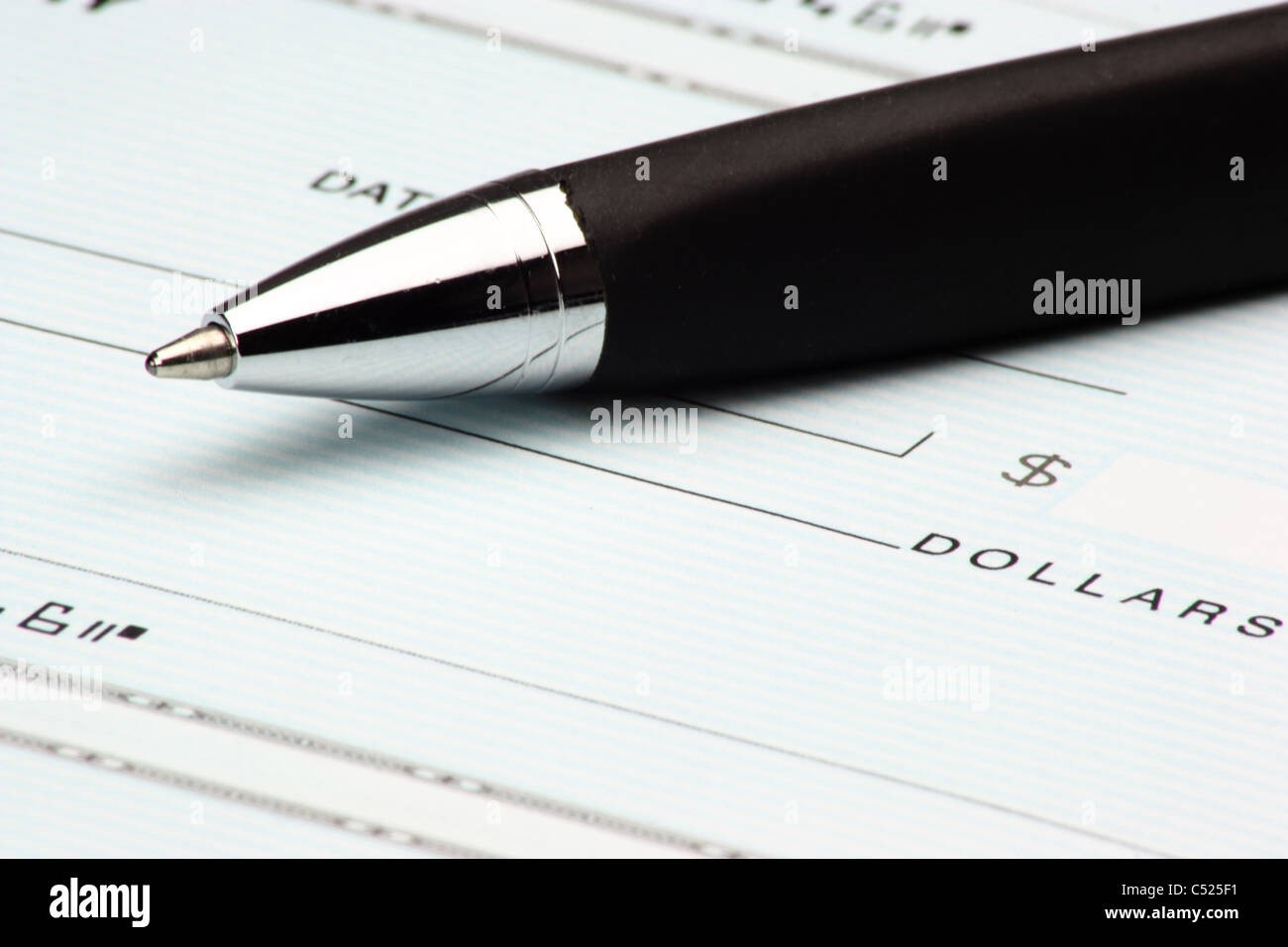 Blank cheque hi-res stock photography and images - Alamy
