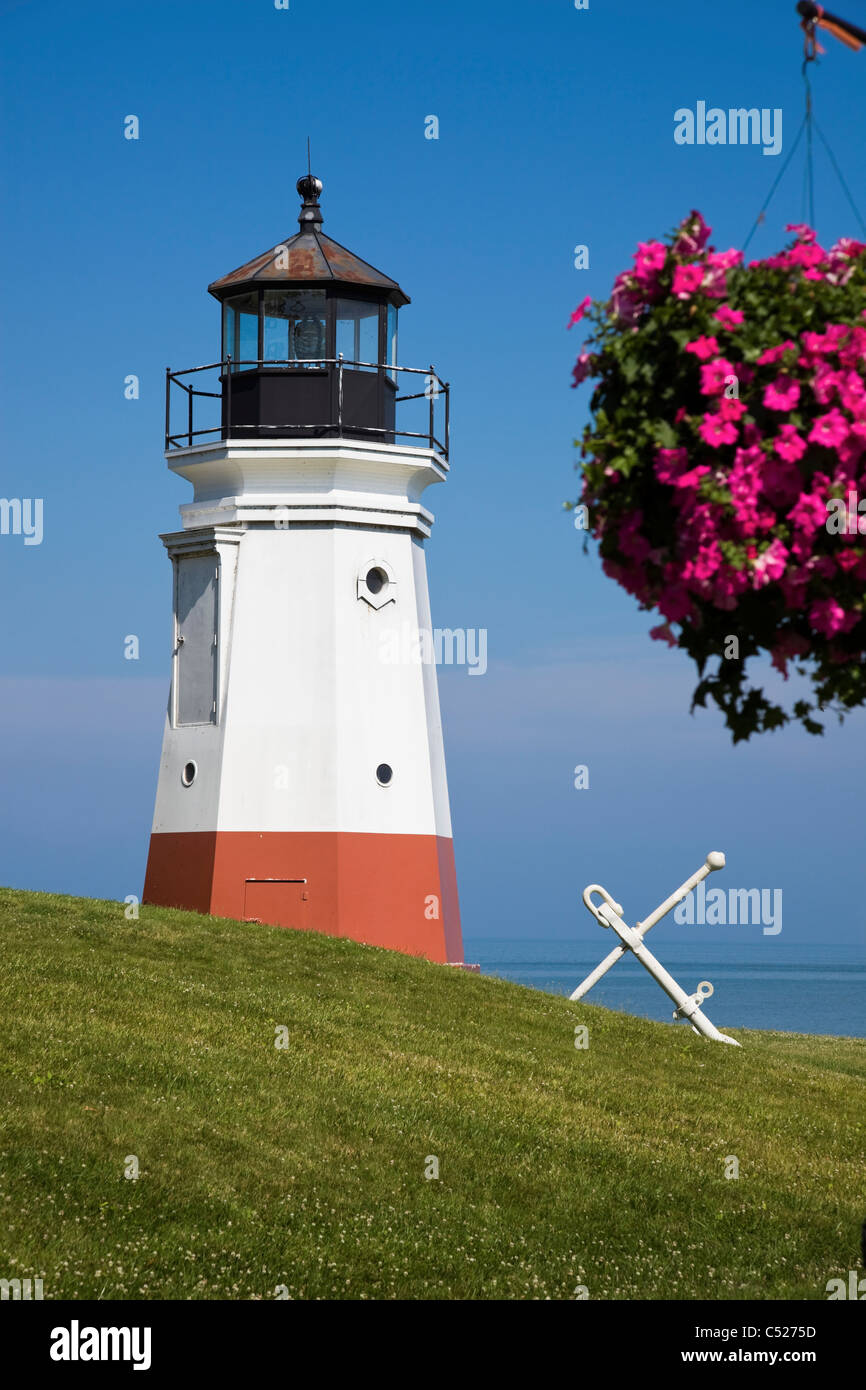 Vermillion Lighthouse - built in 1877. Lake Erie, Ohio Stock Photo - Alamy