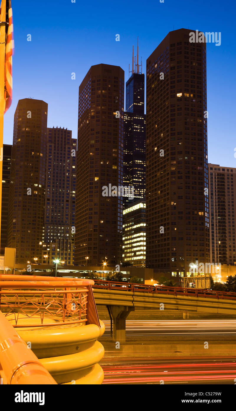 Downtown loop skyline chicago illinois hi-res stock photography and ...