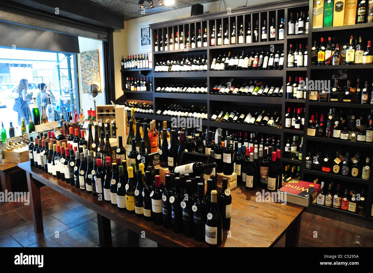 Inside a Wine shop in New York Stock Photo - Alamy