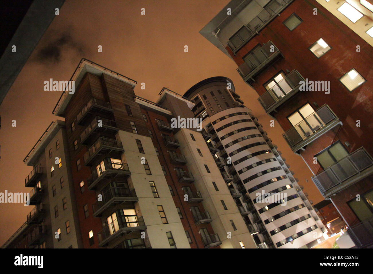 Night urban light manchester hi-res stock photography and images - Alamy