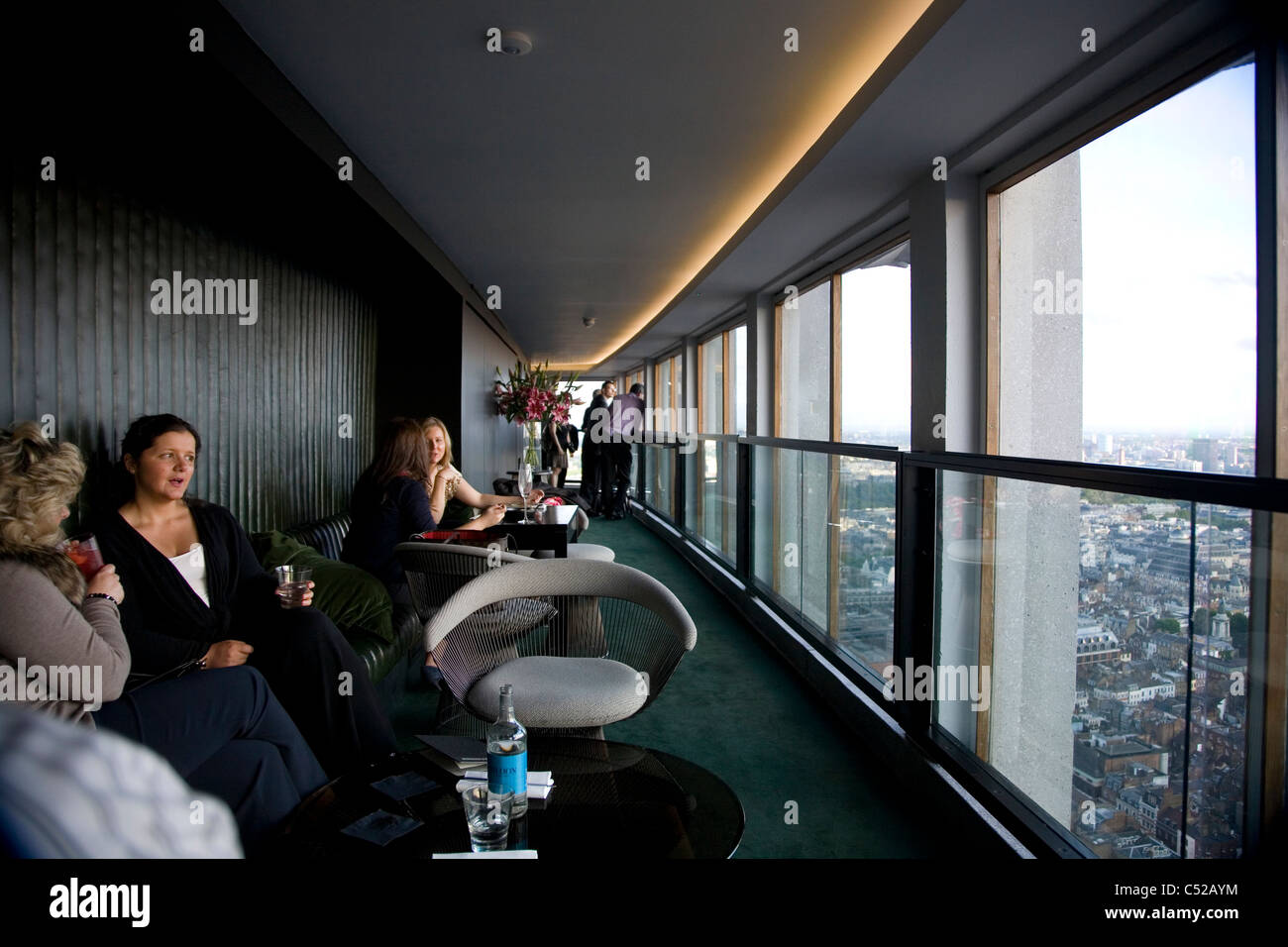 Paramount Bar in London Stock Photo - Alamy