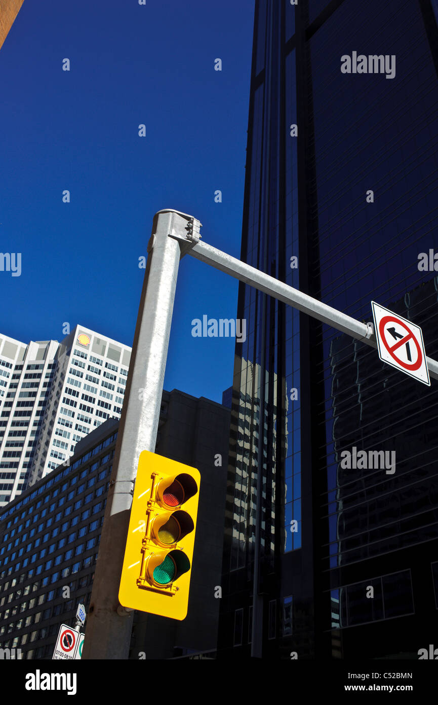 Traffic lights in Calgary Stock Photo - Alamy