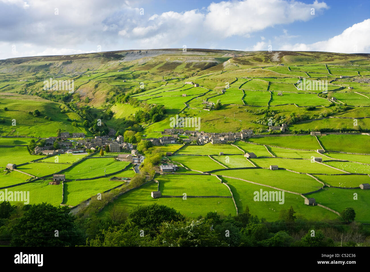Gunnerside, Swaledale, Yorkshire Dales National Park, UK Stock Photo ...