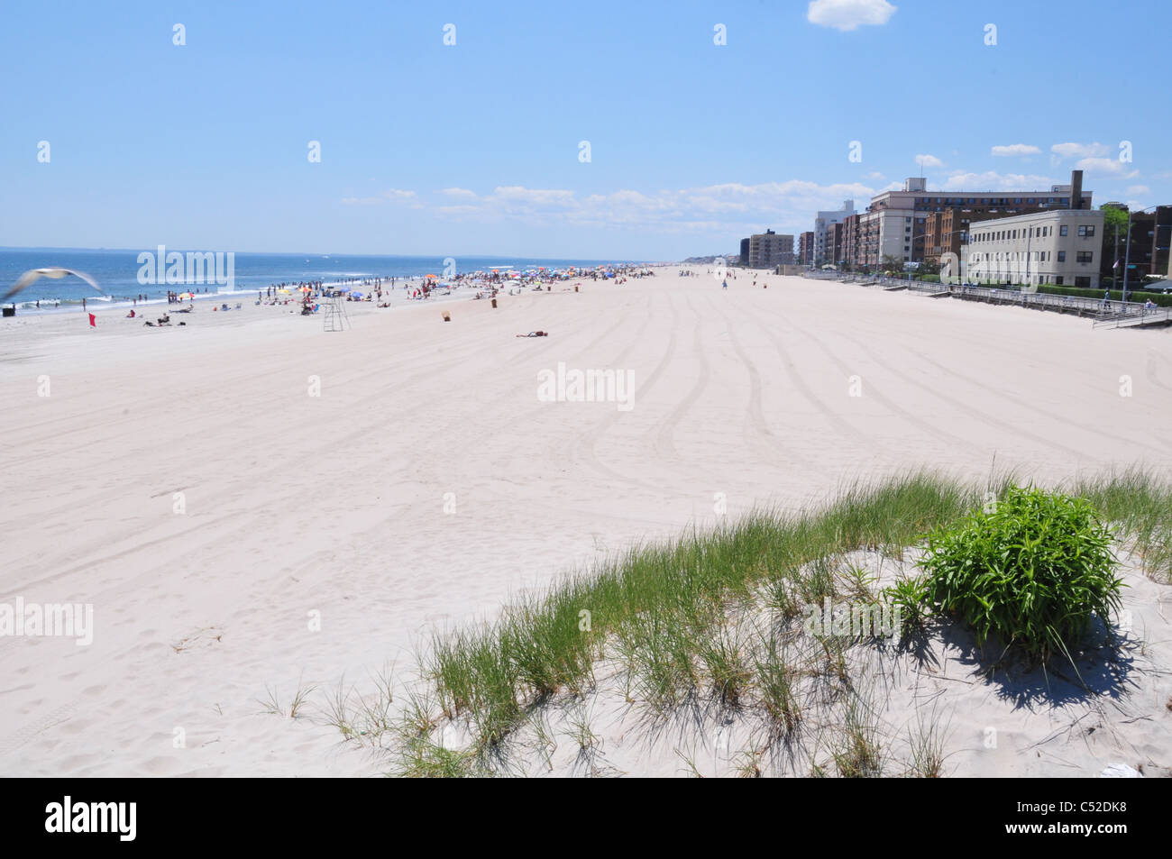 Rockaway beach new york hi-res stock photography and images - Alamy