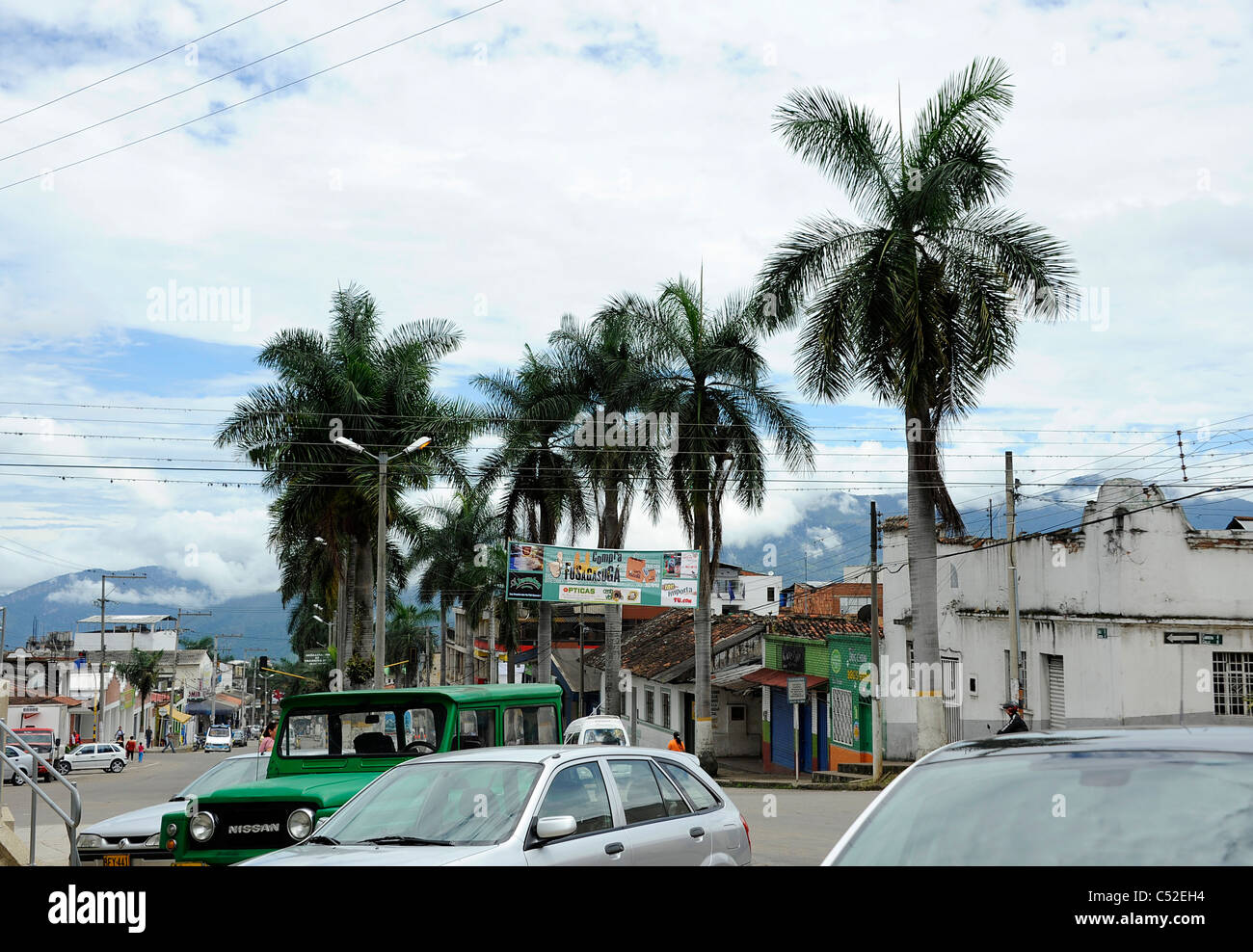 Street scene in fusagasuga colombia hi-res stock photography and images ...