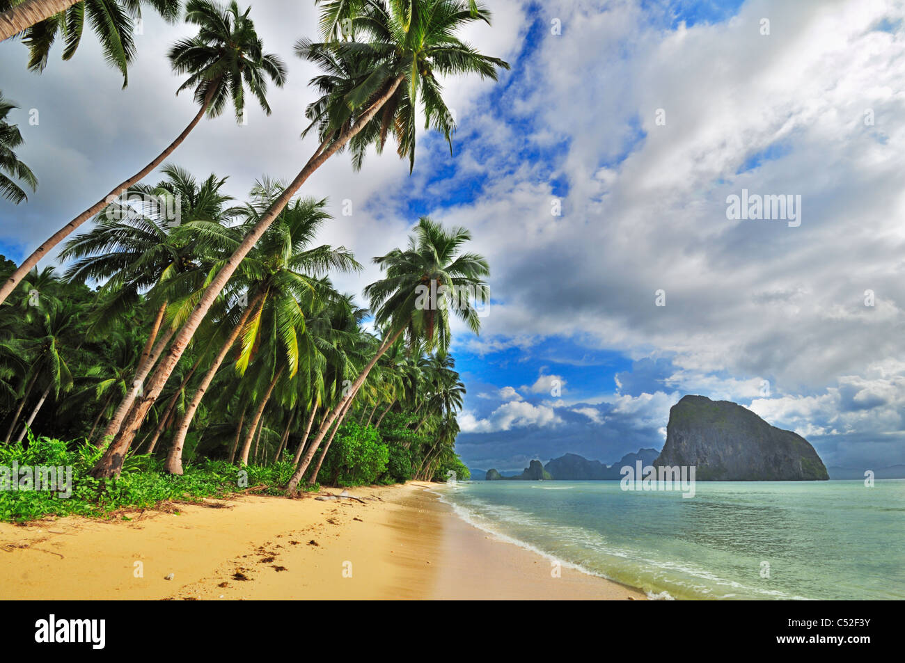 Paradise beach palawan island hi-res stock photography and images - Alamy