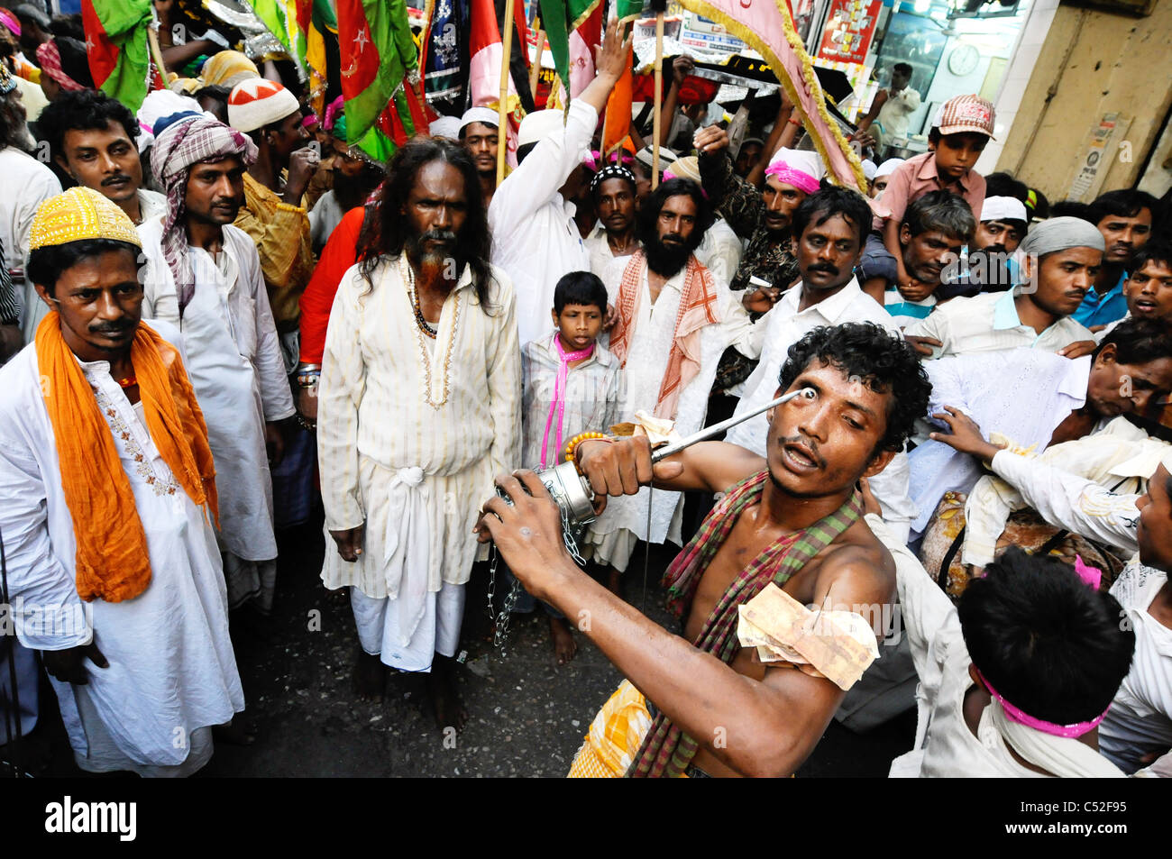 Sufi self-mortification practices at the annual 'Urs (death anniversary ...