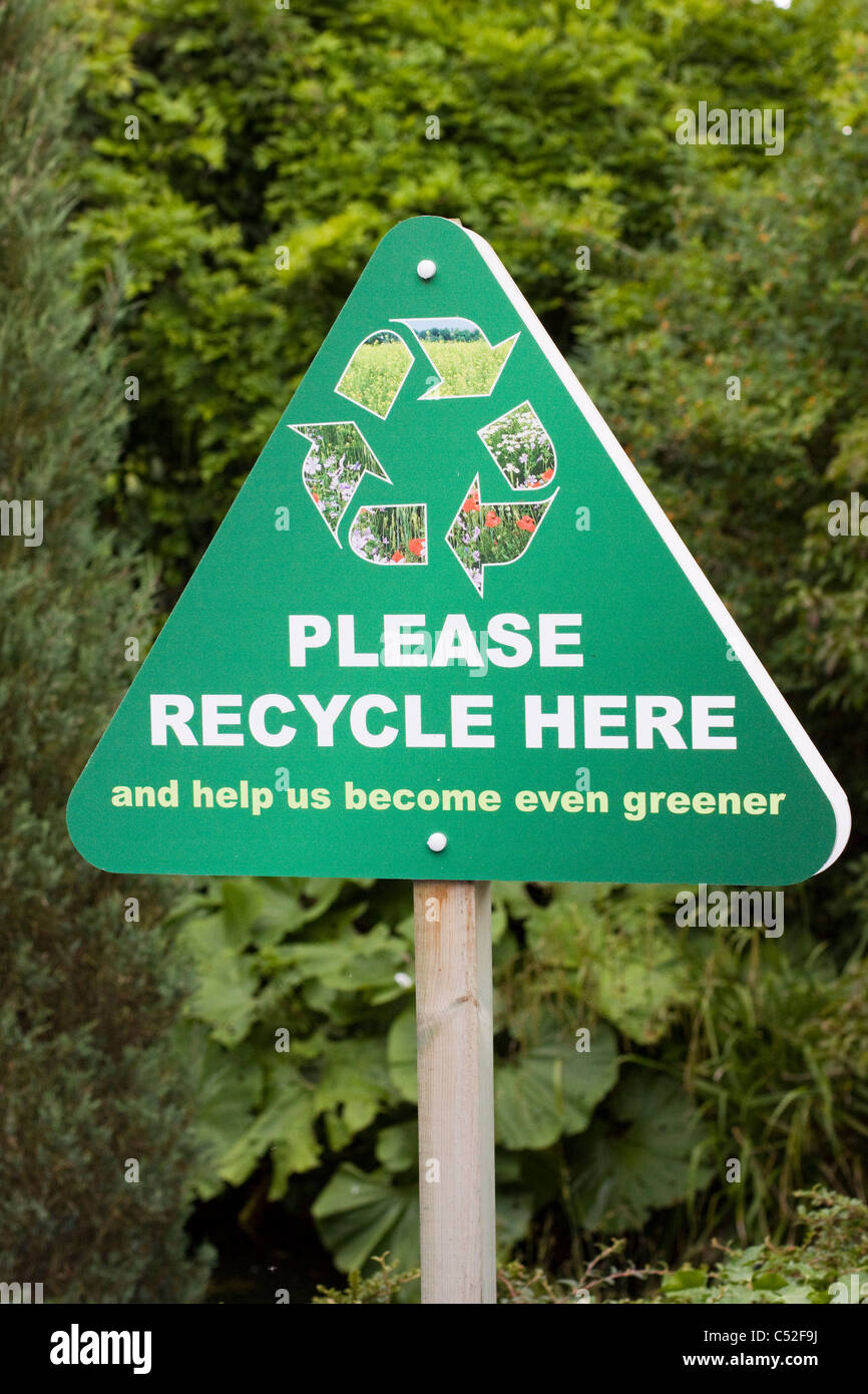 Please recycle me hi-res stock photography and images - Alamy