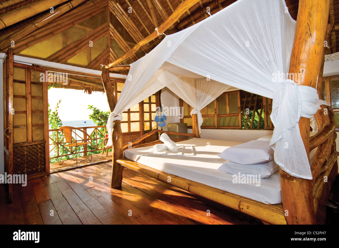 Wooden Cottage with Perfect Tropical Seaview Stock Photo - Alamy