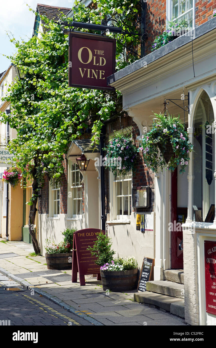 Old Vine Stock Photos & Old Vine Stock Images - Alamy