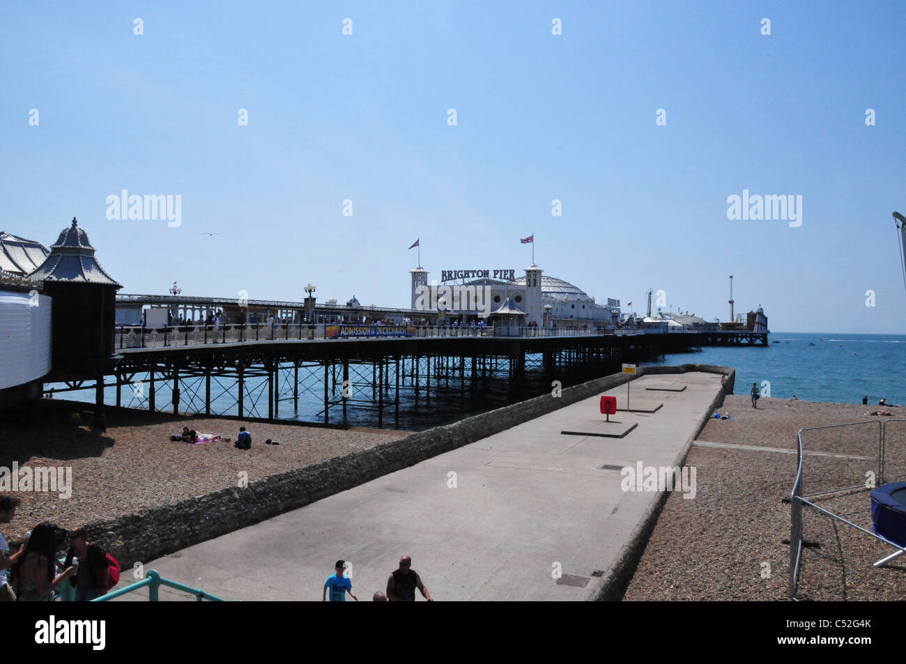 Brighton pier fun rides hi-res stock photography and images - Alamy