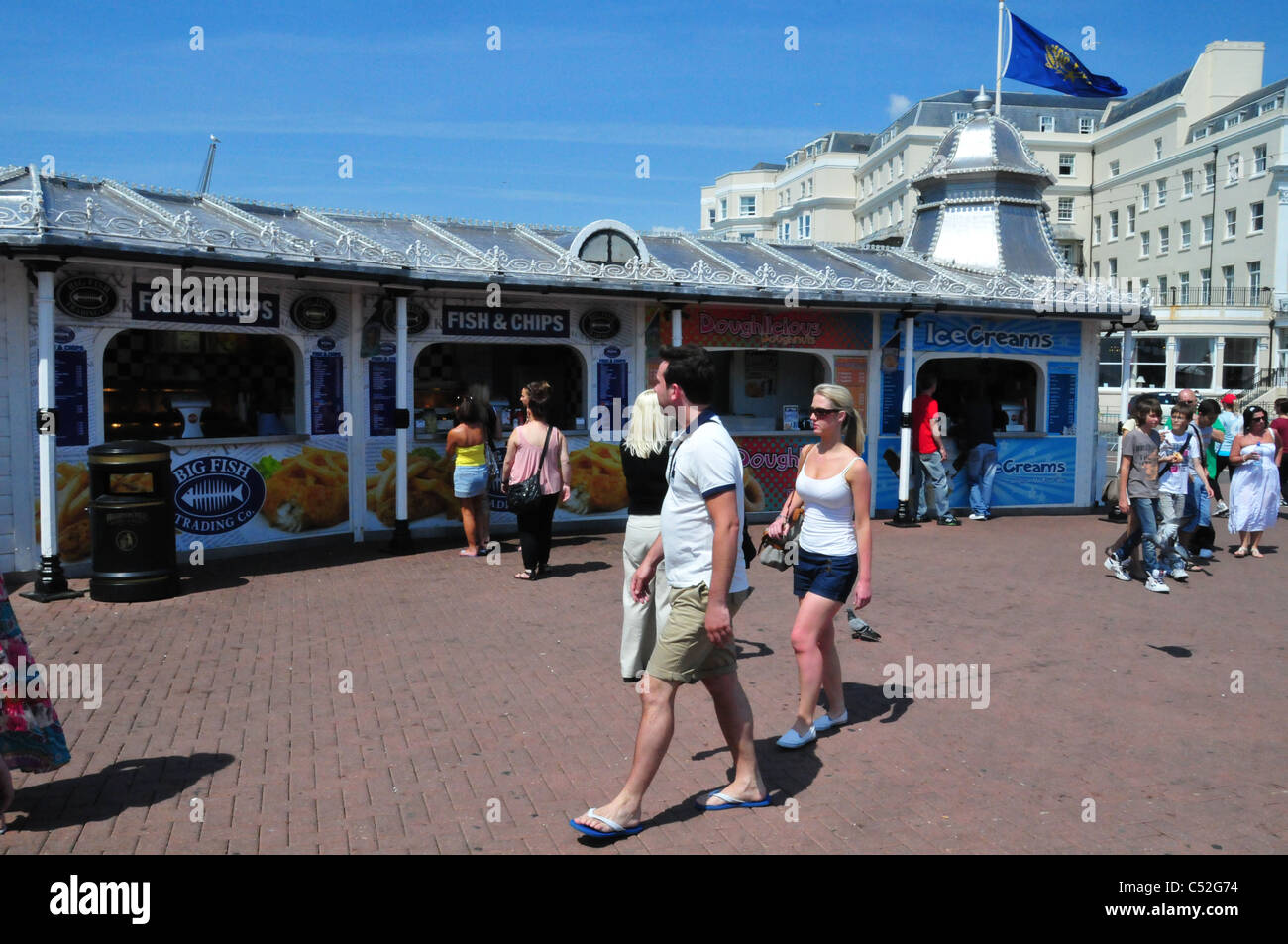 Brighton pier fun rides hi-res stock photography and images - Alamy