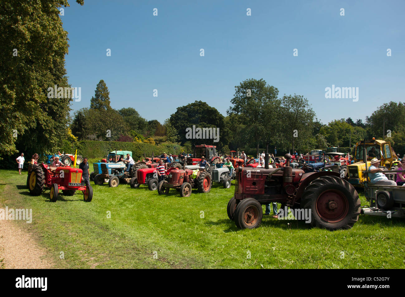 Classic tractor run hi-res stock photography and images - Alamy