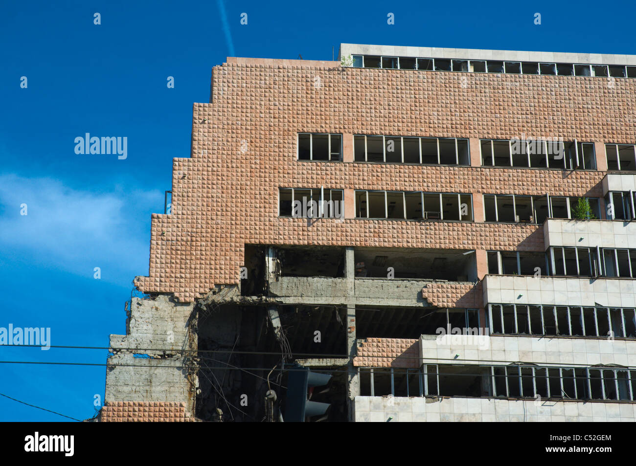 Foreign Ministry Government buildings damaged in 1999 NATO air raids ...