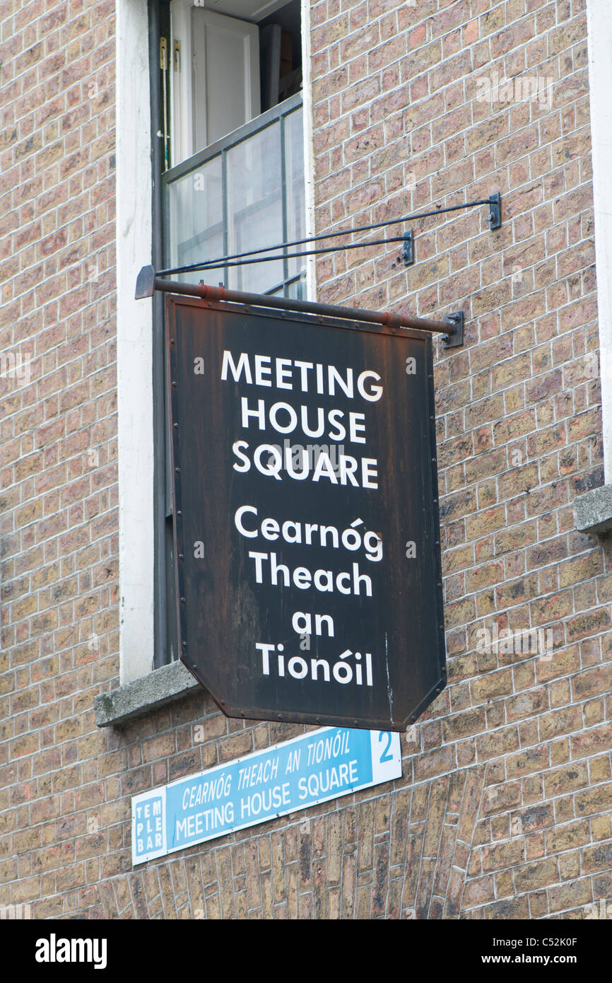 Meeting house square dublin hi-res stock photography and images - Alamy