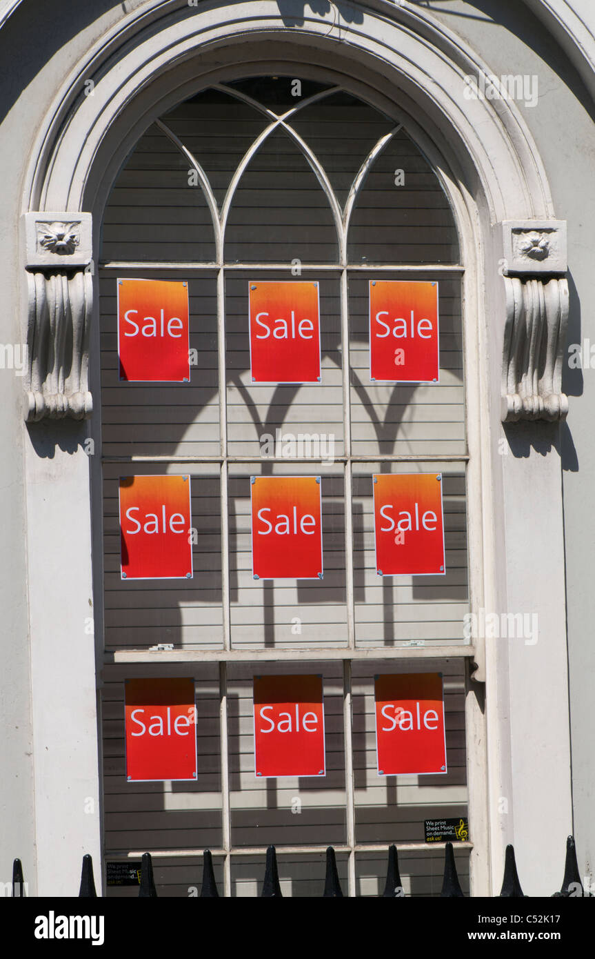 Sales and retail dublin hi-res stock photography and images - Alamy