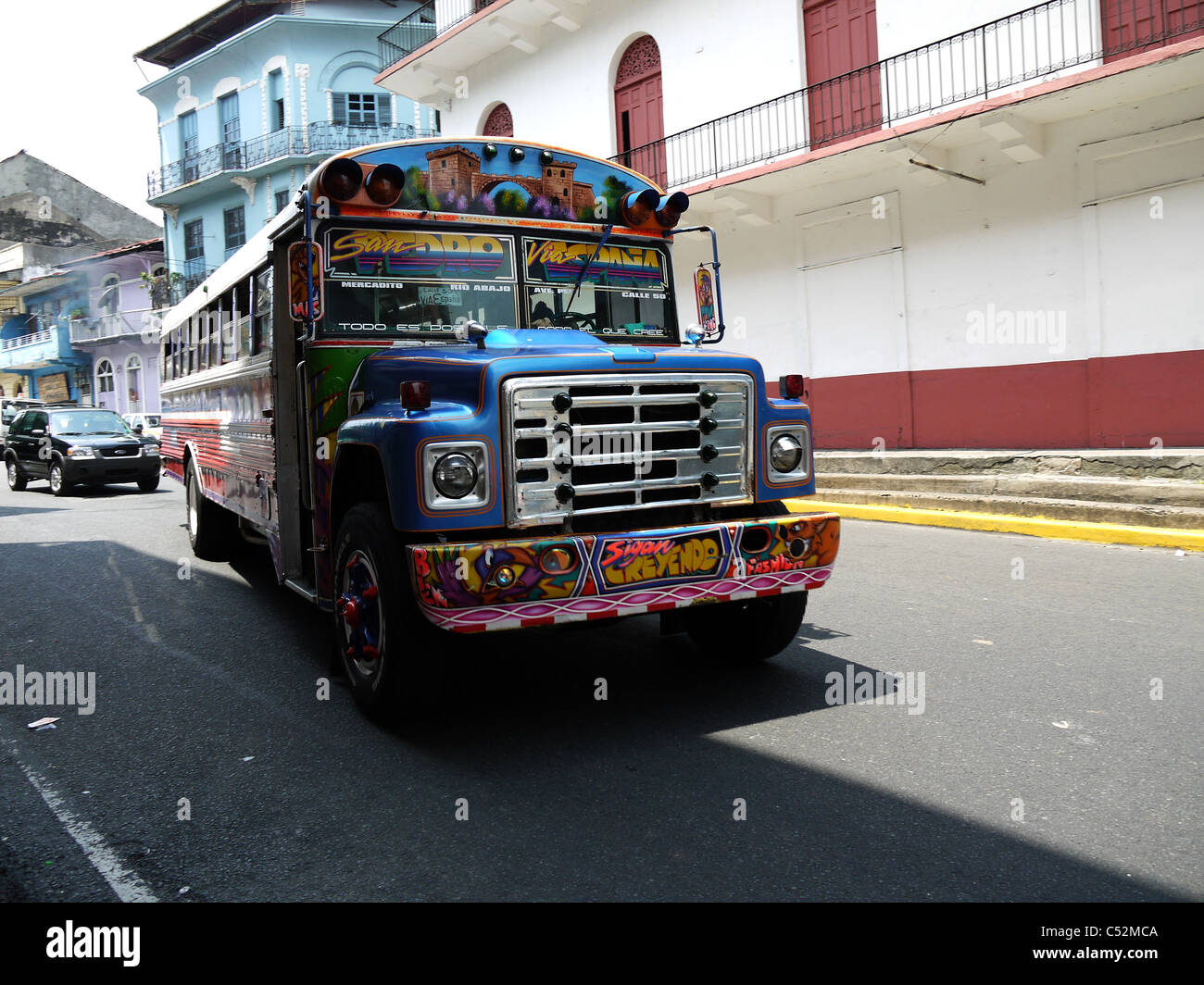 traditional bus diablo rojo Panama City Stock Photo - Alamy