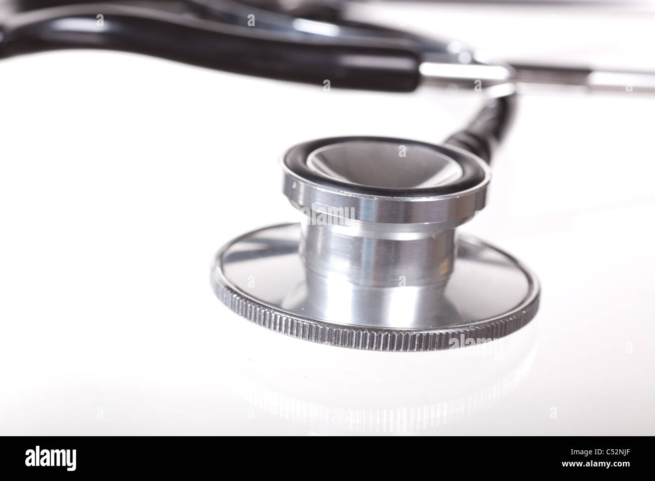 Silver stethoscope hi-res stock photography and images - Alamy
